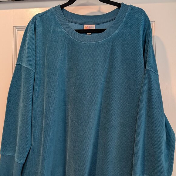 LuLaRoe | Tops | Perfect Teal Lularoe Hannah Like New | Poshmark